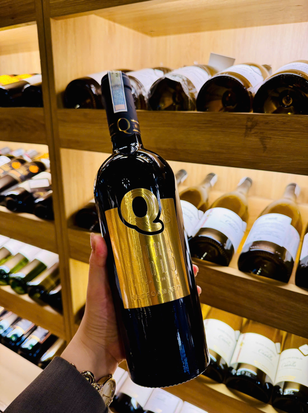 Rượu vang Qs Extra Reolo Negroamaro